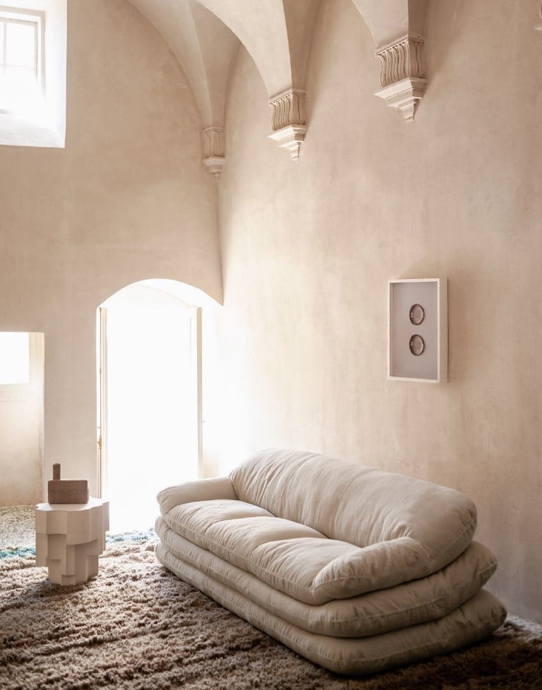 Tacchini : mobilier haut de gamme et design Tacchini - Agence Helven